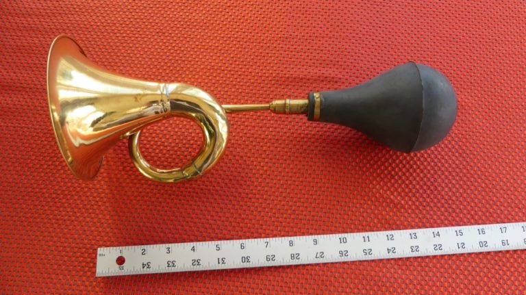 SqueezeHorns.com