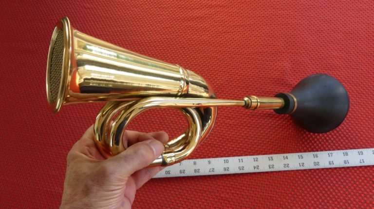 More Horn Photos! - SqueezeHorns.com