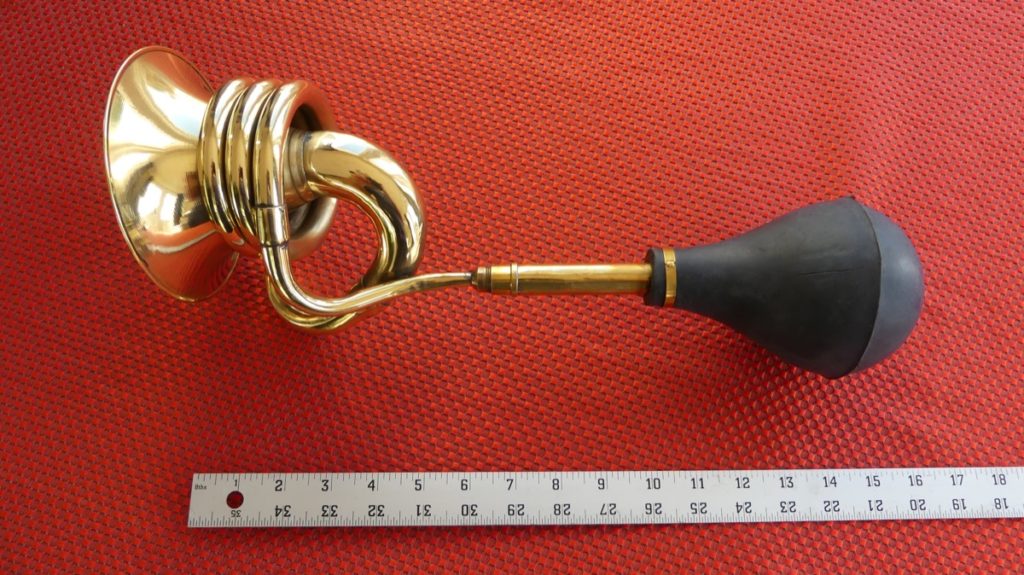 More Horn Photos! - SqueezeHorns.com