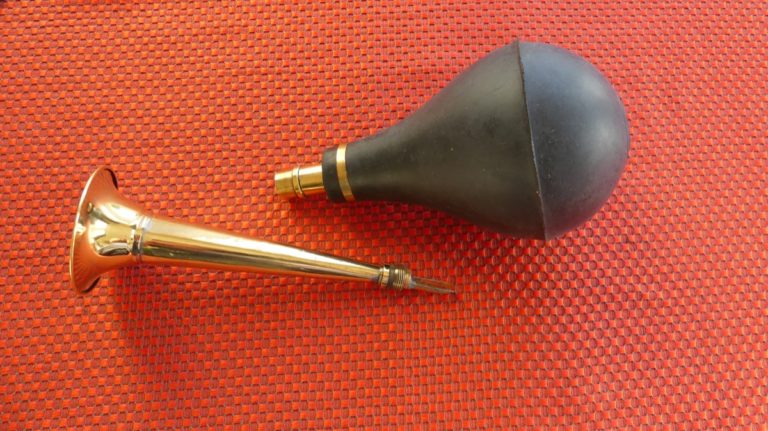 More Horn Photos! - SqueezeHorns.com